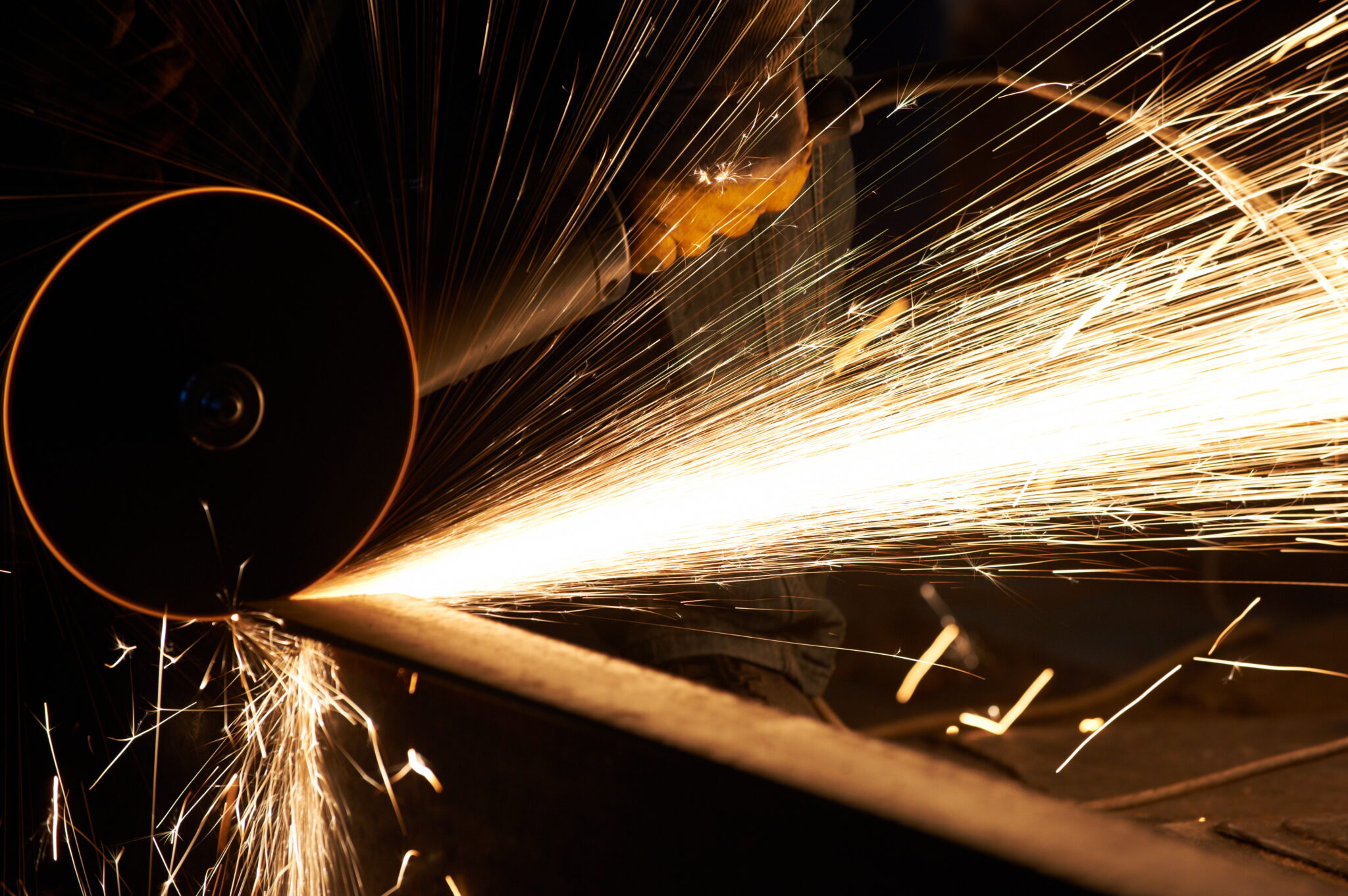 ¿Qué es la Abrasión a Metales? - FERRO INDUSTRIAL